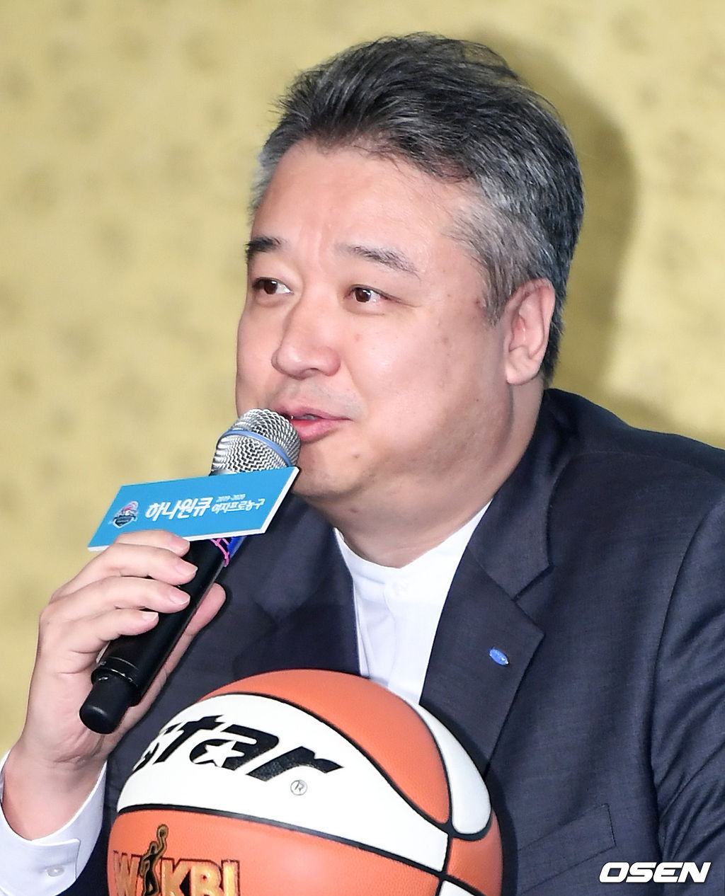 사진 각오다지는 삼성생명 임근배 감독