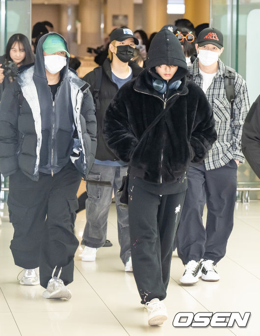 [사진]스트레이키즈 창빈-승민-한-방찬,'모자로 얼굴 가린채'::스포탈코리아