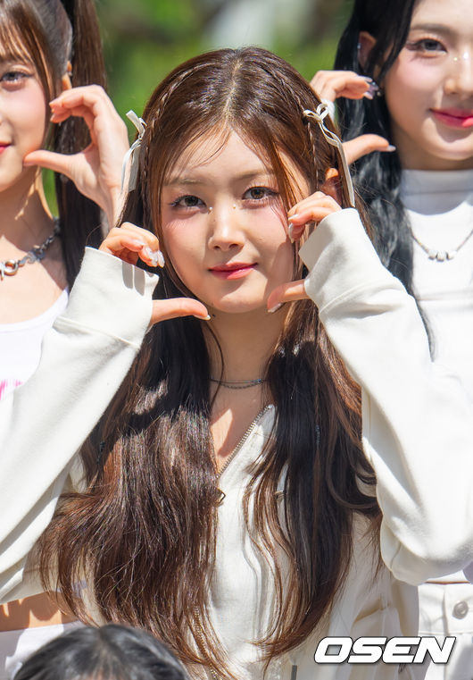 [사진]트리플에스 주빈,'상큼한 볼하트'::스포탈코리아