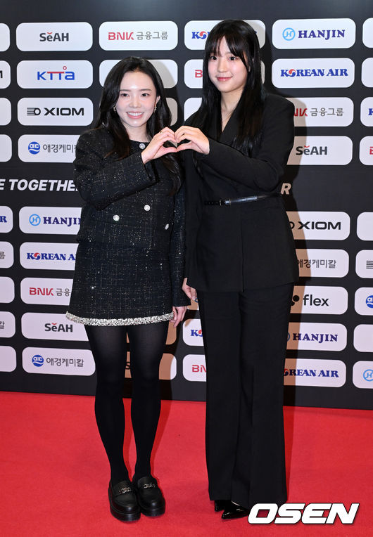 [사진]전지희-신유빈, 사랑해요::스포탈코리아