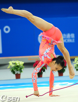 [AG사진]손연재, '물구나무 서기' - OSEN