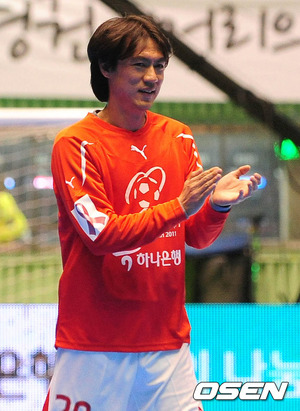 홍명보, "2002년의 추억 떠올린 계기" - OSEN