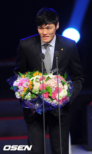 윤호영, 생애 첫 KBL 정규시즌 MVP 선정 - OSEN