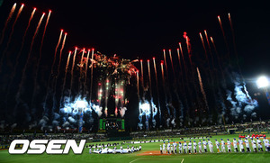 [KS1] 1차전 매진… 한국시리즈 26경기 연속 매진 - OSEN