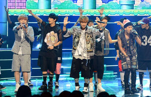 [사진]B1A4,'애교 가득한 무대' - OSEN