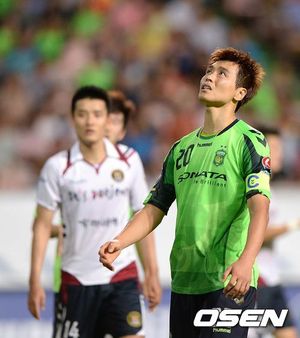 '이동국 8G 연속골 실패' 전북, 대전과 1-1 - OSEN