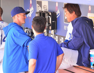 [사진]그레인키,'류현진! PS도 같이 잘해보자!' - OSEN