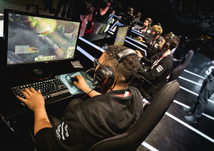 [MSI]'1R 패배 설욕!' CLG, '스택세이' 앞세워 슈퍼매시브 격파 - OSEN