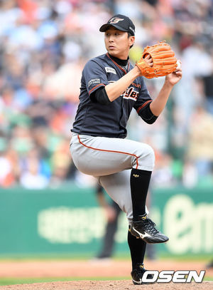 한화 정우람, 5월 MVP 선정...데뷔 첫 월간 MVP - OSEN