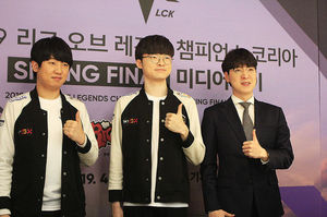 [Oh!쎈 롤챔스] 왕가의 부활?...LCK 지도자들, 결승전 SKT '6-1' 우세 예상 - OSEN