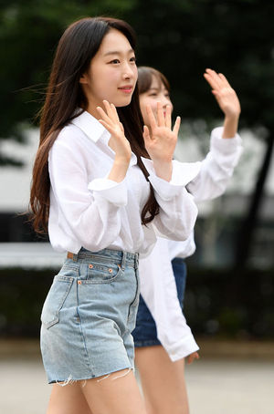 [사진]우주소녀 수빈, '청순미 가득' - OSEN