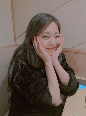트와이스 쯔위, 생일 기념 사진 대방출..사랑스러운 윙크 [★SHOT!] - OSEN