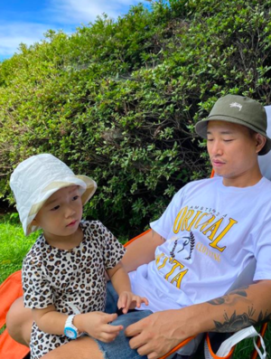 개리x하오, 이렇게 사랑스러운 부자를 봤나..레오파드 패션[★SHOT!] - OSEN