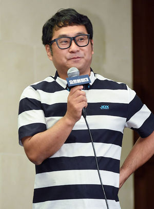 [사진]질문에 답하는 송지웅PD - OSEN