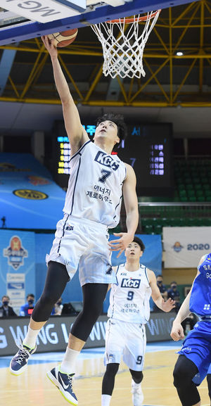 [사진]정창영,'속공이야' - OSEN