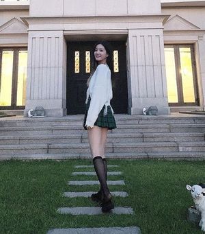 이유비, 160cm·45kg 맞아? 말라도 너무 마른 몸매 [★SHOT!] - OSEN
