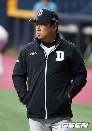 "이영하는 안 쓰면 되는데, 타선이…" 다시 원점, 김태형 감독의 고민 [오!쎈 KS4] - OSEN