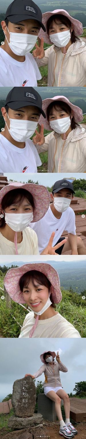 '제주살이' 장신영♥강경준, 등산도 찰싹 붙어서...여전히 신혼 ing - OSEN