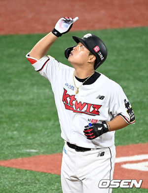 강백호 멀티포&엄상백 첫 QS’ KT 위닝시리즈 확보…SSG 5연패 [수원 리뷰] - OSEN