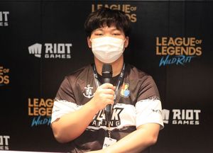 [WCK 톡톡] 단독 MVP 글럭 ‘하쿠’ 한지훈, “11일 T1전 기대된다” - OSEN