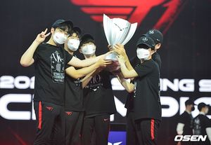 [MSI] ‘한국 챔피언’ T1, 개막 전 주목… ‘파워랭킹 1위’ - OSEN