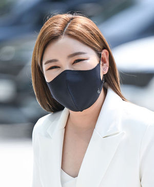 [사진]송가인,'성공한 CEO포스' - OSEN