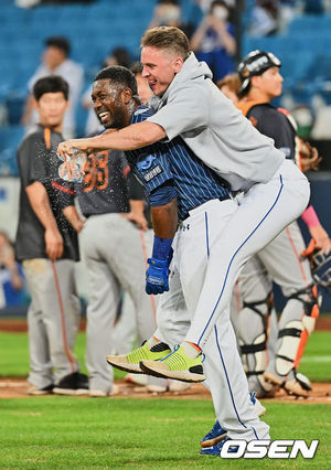 MVP 강력 후보 피렐라, 동점 3점포+끝내기 홈런 원맨쇼 [오!쎈 대구] - OSEN
