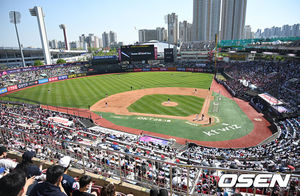 'KT-KIA 격돌' 위즈파크 첫 가을야구, 12일 14시 예매 오픈 [WC] - OSEN