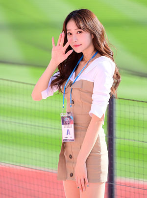 [사진]정가예 치어리더, 'KIA 가을야구 기대해' - OSEN