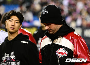 몰상식 팬들이 또….15승 외인 특급 SNS 몰려가 패드립 테러 [PO] - OSEN