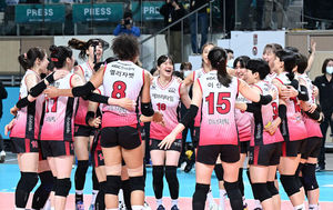 [사진]승리의 기쁨 나누는 KGC인삼공사 - OSEN