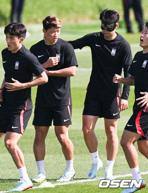 '원정 첫 8강 도전'…"이강인-황희찬-손흥민 스리톱" 日 매체 관심 UP - OSEN