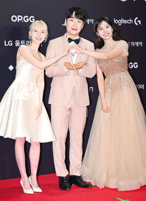 [사진]이정현 아나-성승헌 캐스터-윤수빈 아나,'LCK어워즈 많은 사랑 부탁해요' - OSEN