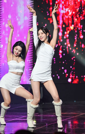 [사진]우아 우연,'아찔한 몸매' - OSEN