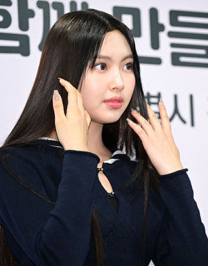 [사진]뉴진스 혜인, '매력적인 눈빛' - OSEN