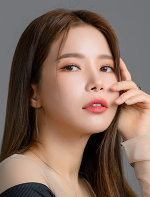 [사진]마마무+ 솔라,'설레는 눈맞춤' - OSEN