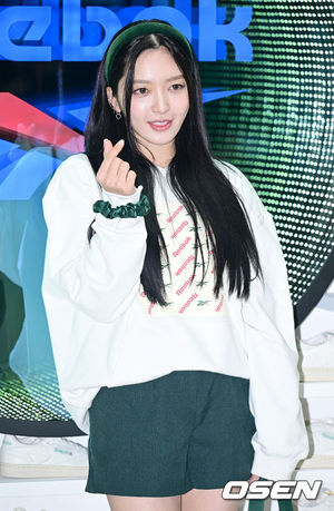 [Oh! 타임머신] AOA 찬미, 엄마 성 따라 성본변경..현재 본명은 ‘임도화’ 왜? (과거사 재조명) - OSEN