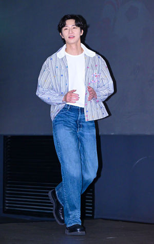 [사진]박서준, '드림' 무대인사 일일 MC - OSEN