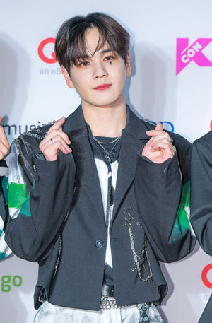 [사진]JO1 마메하라 잇세이, 무심한 손하트 - OSEN