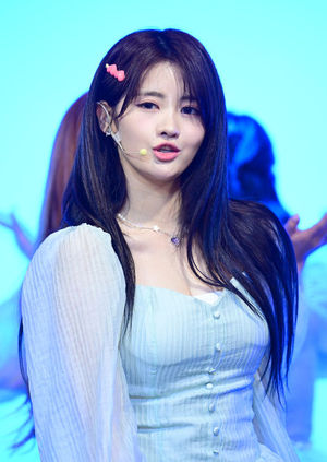 [사진]세러데이 유키,'눈빛에 빠져' - OSEN