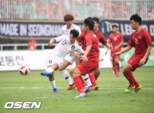 베트남 매체, "10월 A매치서 WC 예선 대비 韓 원정 나선다. '월클' SON과 격돌" - OSEN