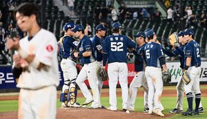 [사진] 롯데전 연장 승부끝에 6-3으로 승리한 NC - OSEN