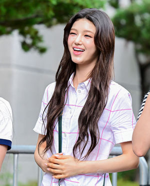 [사진]뉴진스 다니엘 '미소 인사' - OSEN