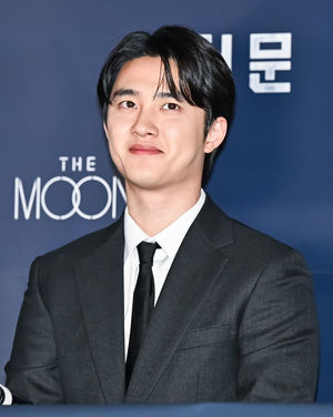 엑소 디오, 콧김vs전자담배 논란 속 실내 흡연 맞았다..“과태료 처분” [Oh!쎈 이슈] - OSEN