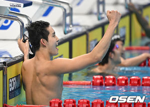 '남자 400m 자유형 금메달' 김우민, 한국 수영 새 역사 썼다…최윤희・박태환 이어 AG 수영 3관왕 등극 [오!쎈 항저우] - OSEN