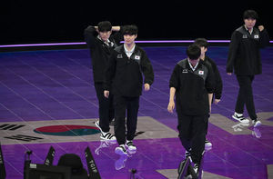 [사진]금메달 롤(LOL),'역시 달라' - OSEN