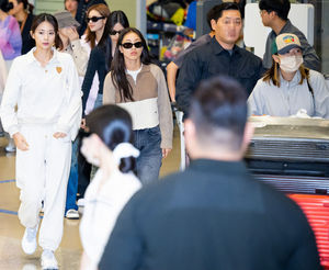 [사진]트와이스,'우아한 귀국길' - OSEN