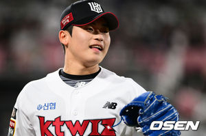 PS 최연소 세이브→AG 金→홀드왕…제2의 오승환은 왜 “꿈을 다 못 이뤘다”고 했을까 - OSEN