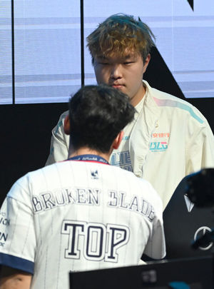 [사진]빈(천쩌빈),'완벽하게 압도한 G2 브로큰블레이드' - OSEN