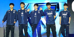 [사진] LOL 월드챔피언십 8강 경기 나서는 LNG 선수들, 팬 여러분 응원 부탁해요. - OSEN